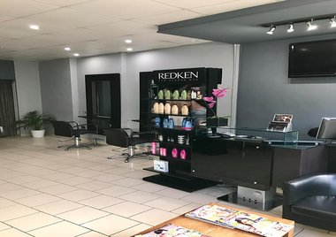 Hair Salon / Hairdresser in High Barnet - Serenity Hair Barnet